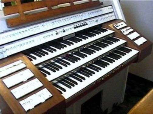 Hammond Orgel Club Holland › Het Keizerwaard MAGIC organ